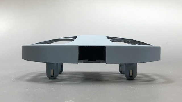 えっ？落ちないの！ケージ型のHolyton HT30は室内でも安全に飛ばせる小型ドローン | ねわげの楽しいホビー生活